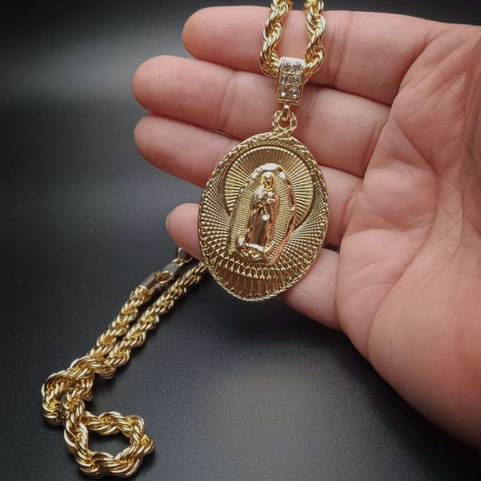 Urban Fashion Jewelry – Shine Up Your Life with Street Yet Elegant Designs!